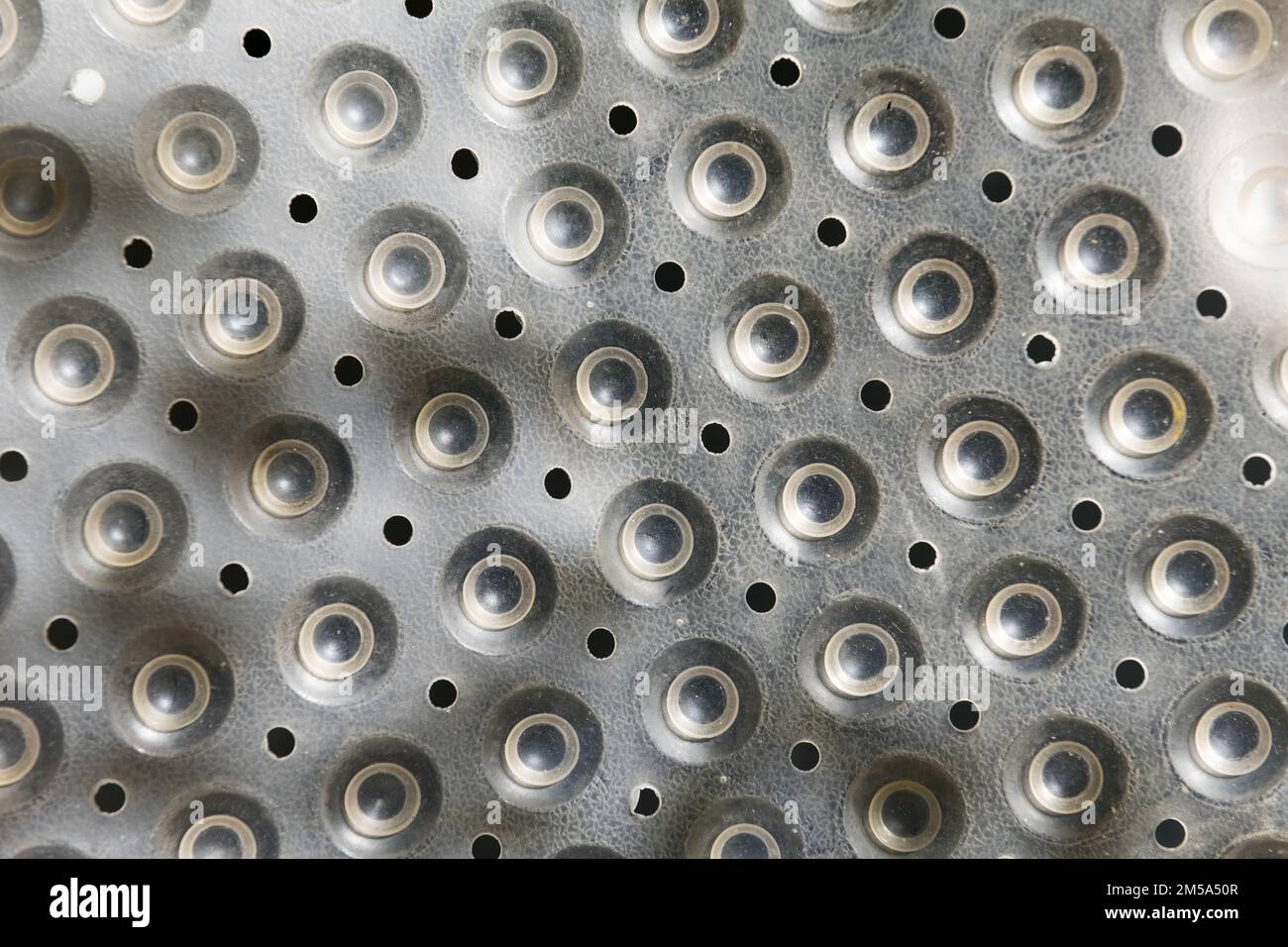 Details of the patterns that form on the floor grid of a Volkswagen ...