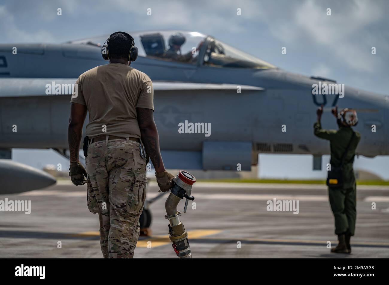 Marine attach squadron hi-res stock photography and images - Alamy