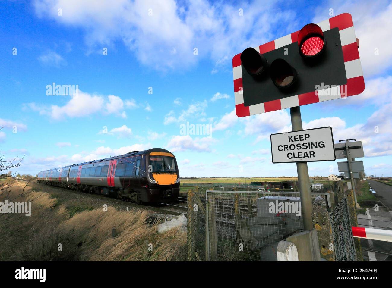 Unmanned level crossing hi-res stock photography and images - Alamy