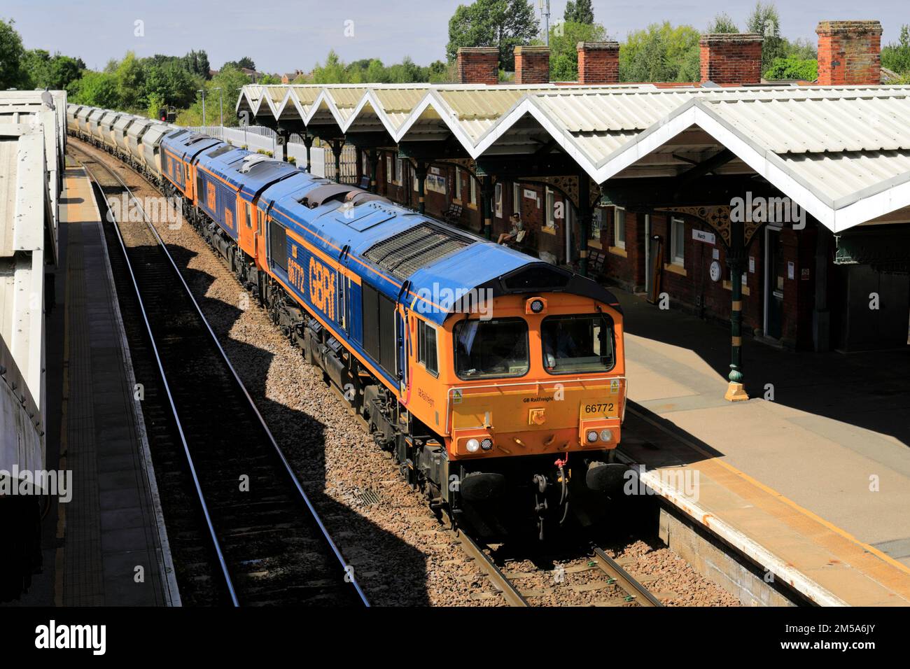 66772 hi-res stock photography and images - Alamy