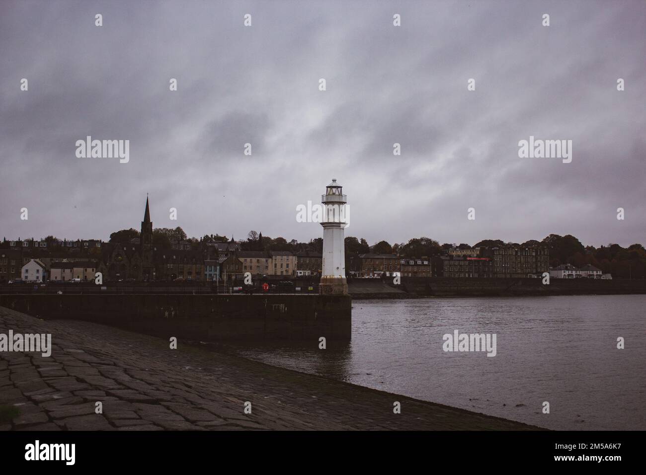 Newheaven lighthouse hi-res stock photography and images - Alamy