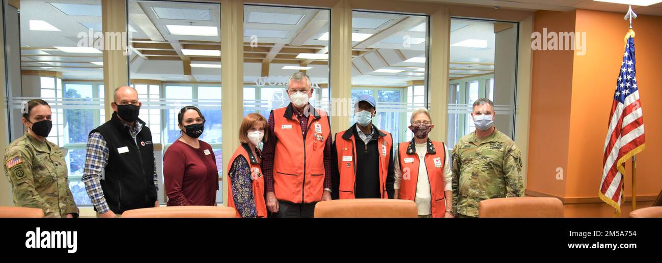 (Far right) COL Christopher Jarvis, WAMC commander, poses with Red ...