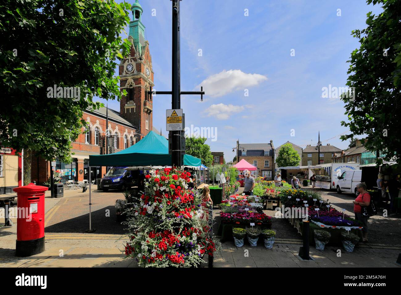 The weekly market at March town, Cambridgeshire; England, UK Stock ...
