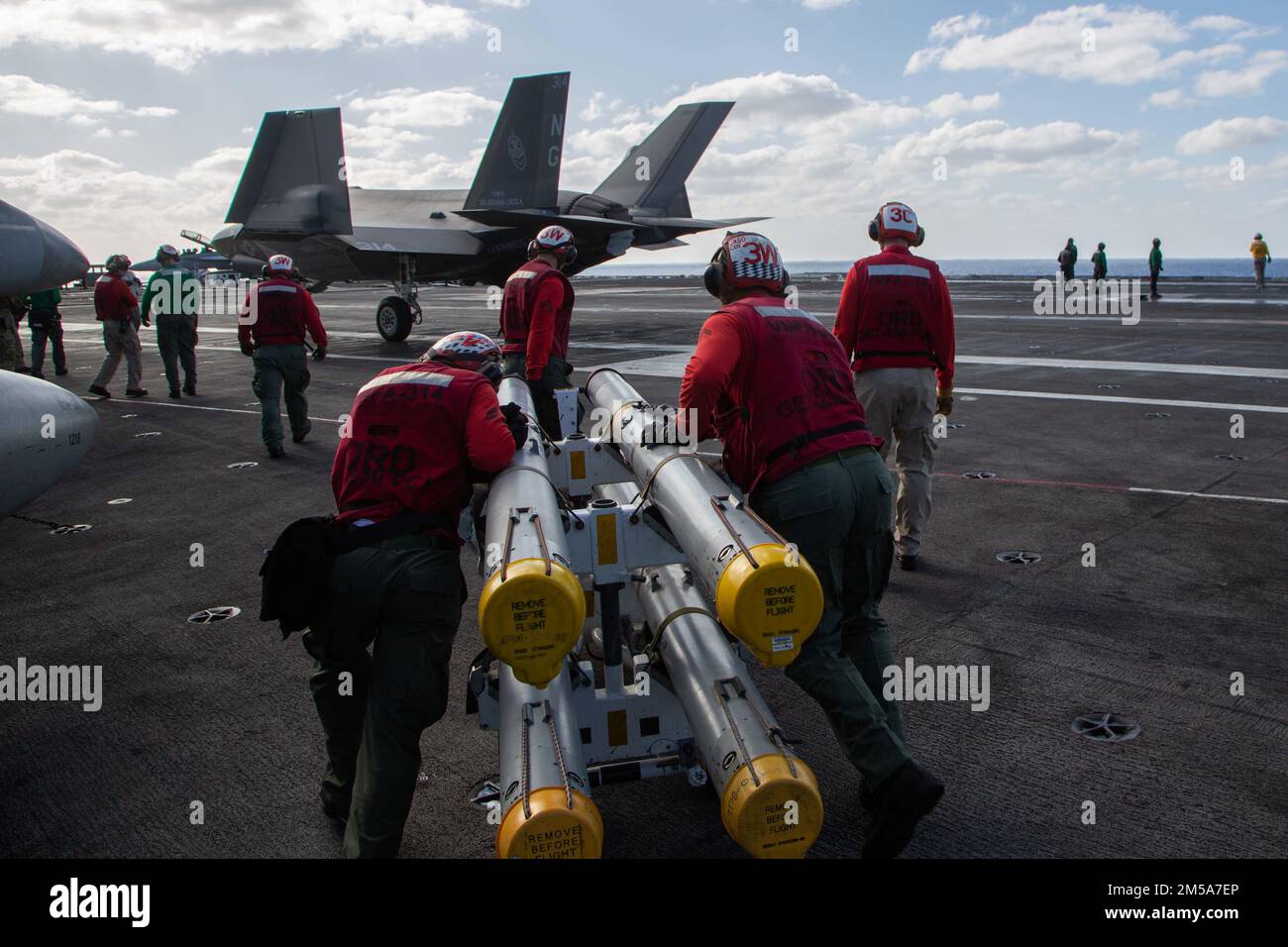 PHILIPPINE SEA (Feb. 15, 2022) The ordnance department of Marine Wing ...