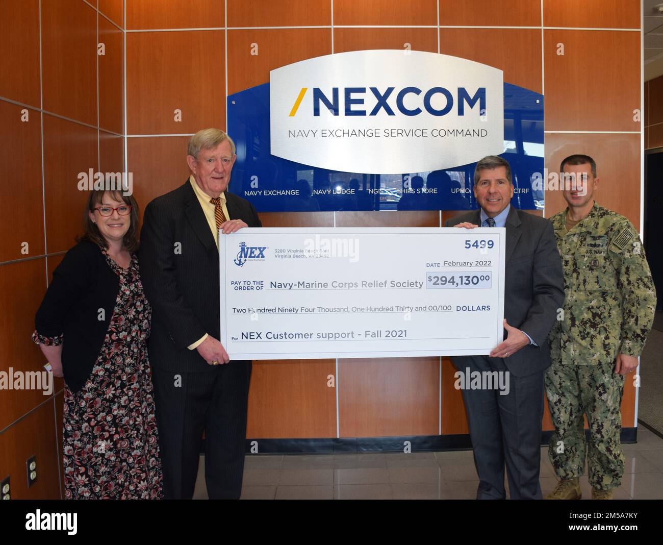 Navy exchange service command hi-res stock photography and images - Alamy