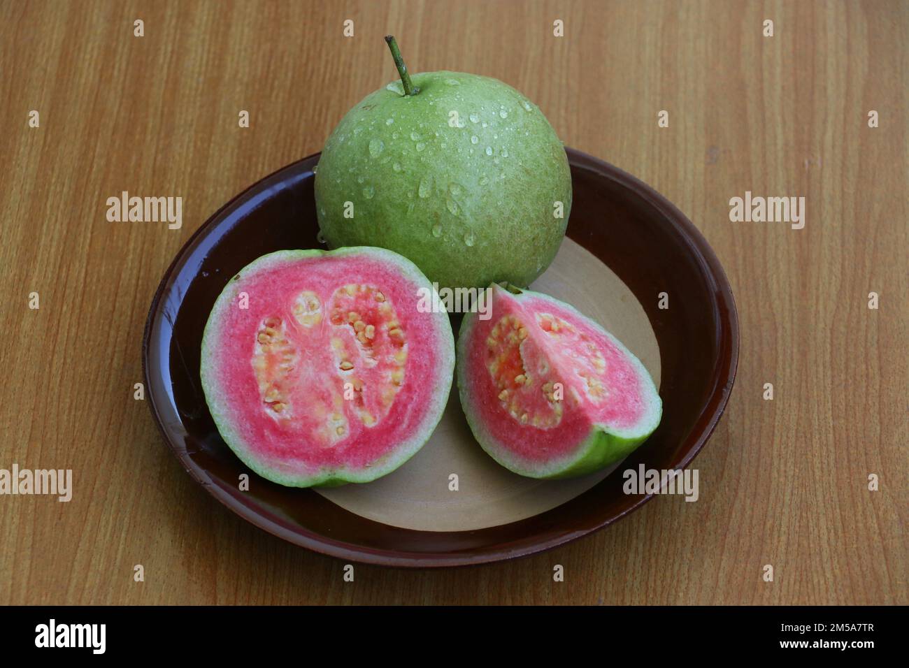 Inside green guava hi-res stock photography and images - Alamy