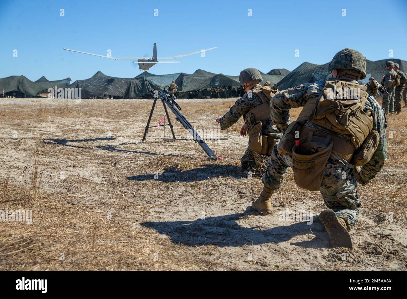 U.S. Marines with 1st Battalion, 10th Marine Regiment, 2d Marine ...
