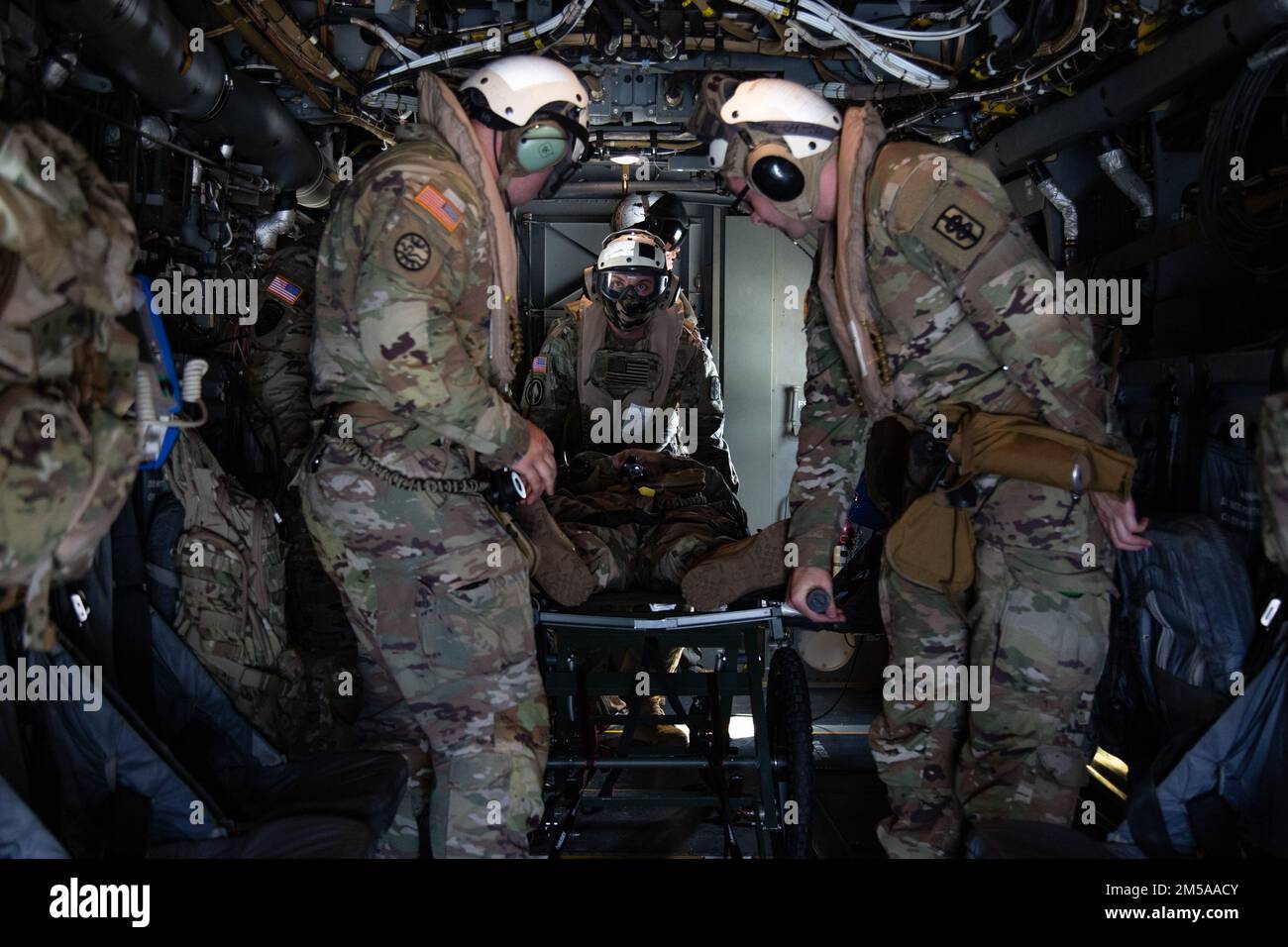U.S. Soldiers with 8th Forward Resuscitation and Surgical Detachment ...