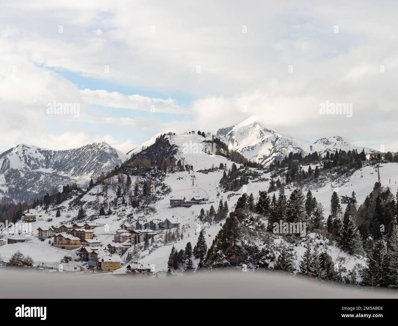 Breathtaking routes hi-res stock photography and images - Alamy