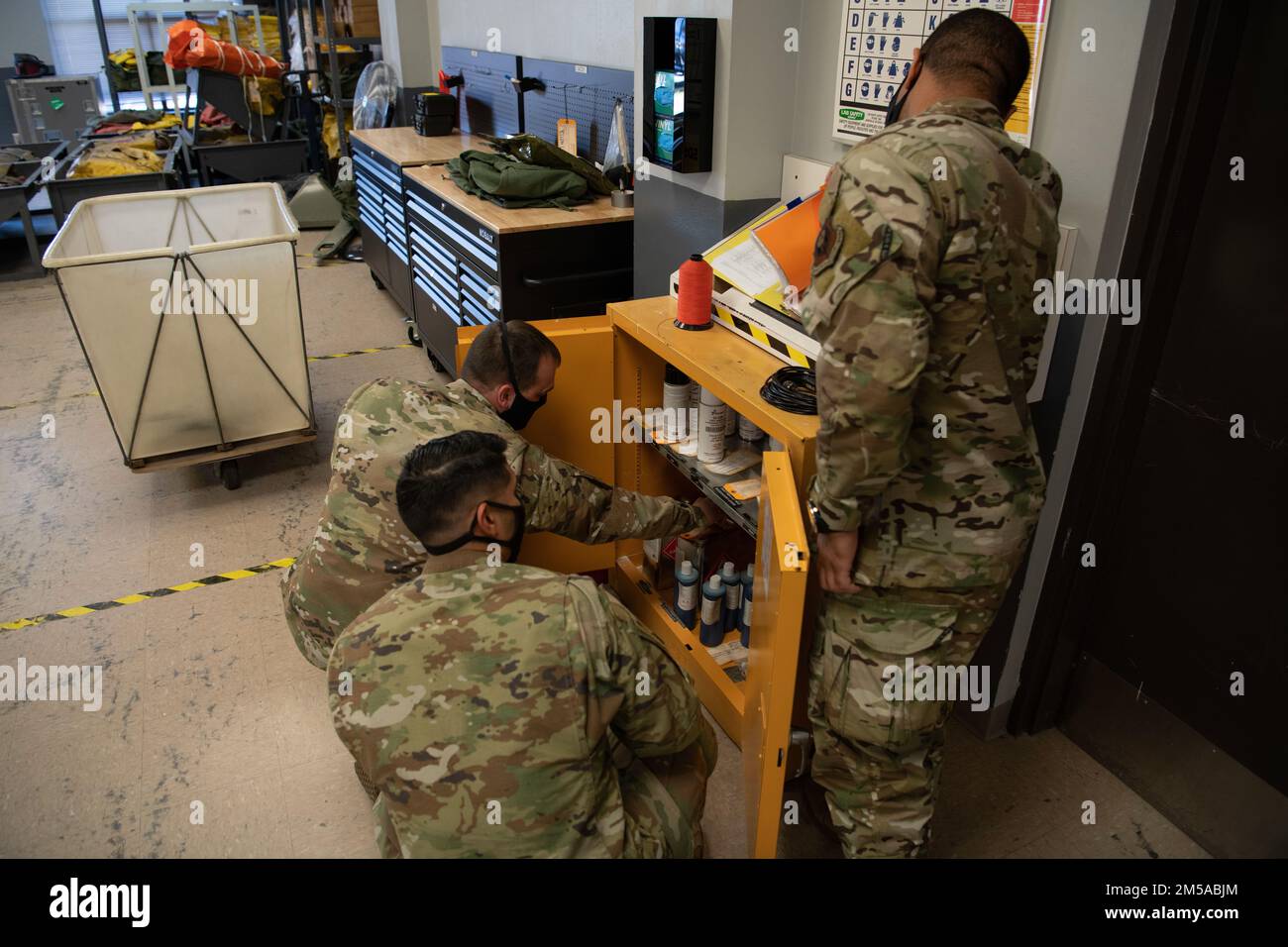 U.S. Air Force Staff Sgt. Kurtis Vandevender, left, a 1st Special ...