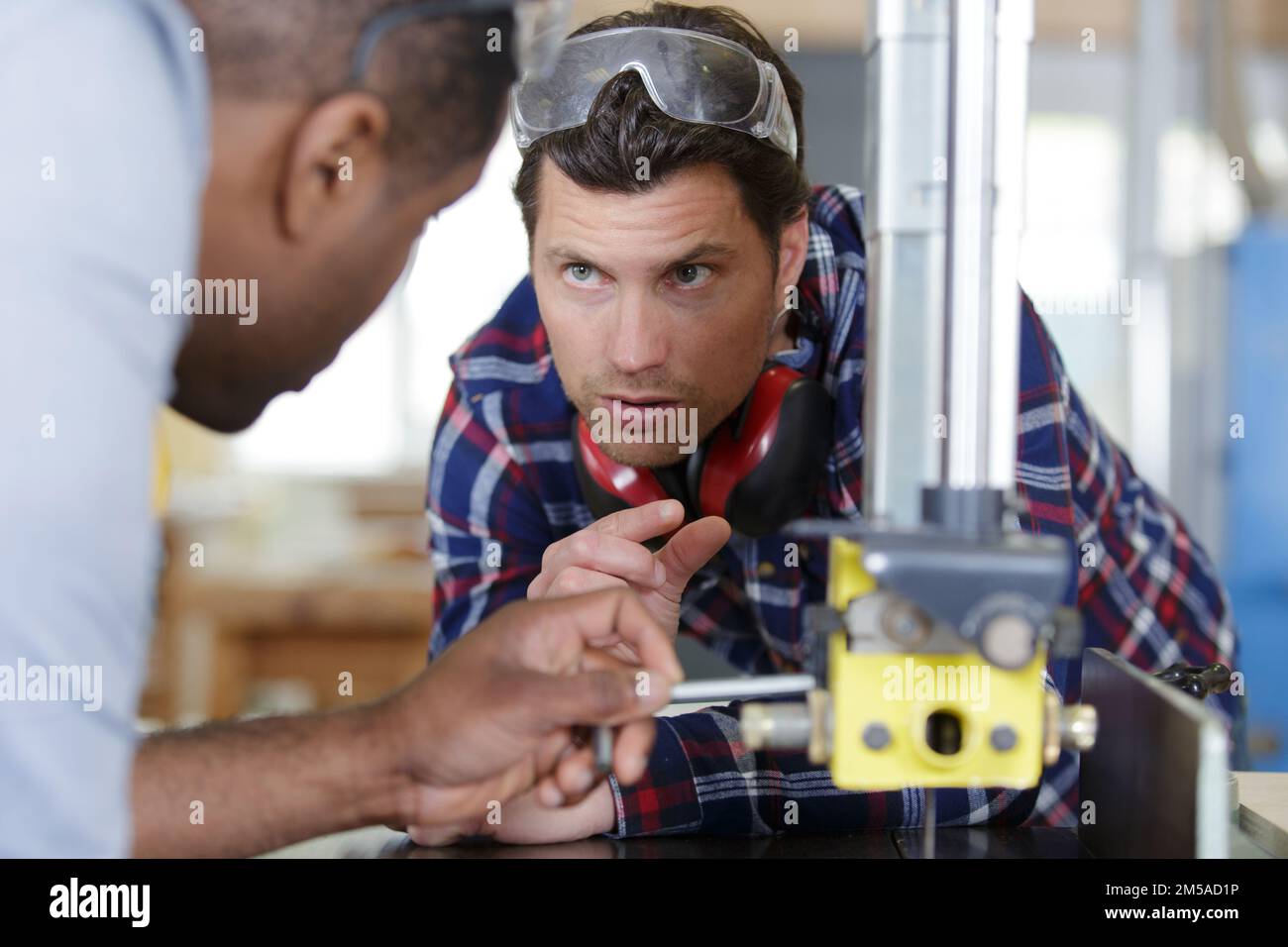 portrait of young apprentice in carpentry school Stock Photo - Alamy