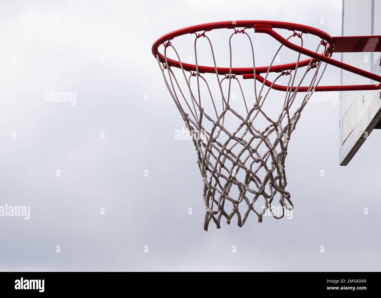 Basketball dunk low view hi-res stock photography and images - Alamy