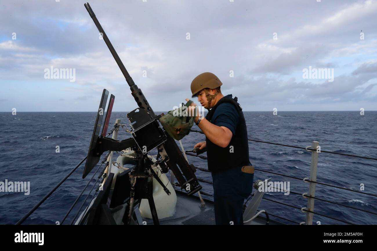 PACIFIC OCEAN (Feb. 16, 2022) Gunner’s Mate 3rd Class Willson Alvarado ...