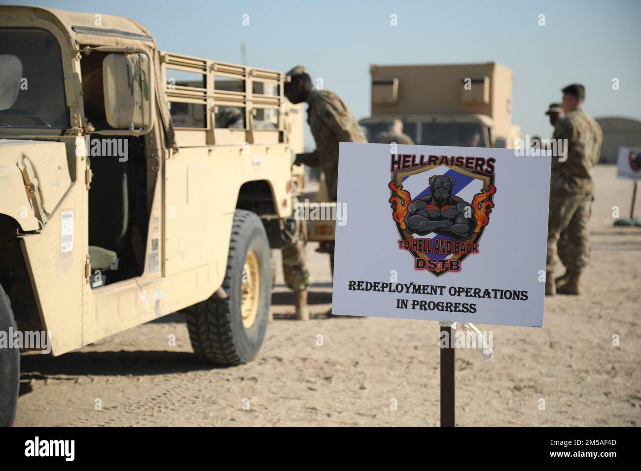 U.S. Army Soldiers assigned to the 3rd Division Sustainment Brigade ...