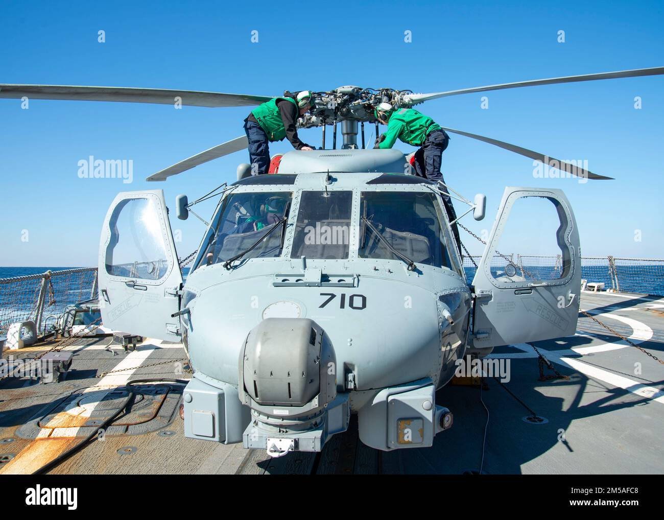 220215-N-EH998-1084 ATLANTIC OCEAN (Feb. 15,2022) Aviation Structrual ...