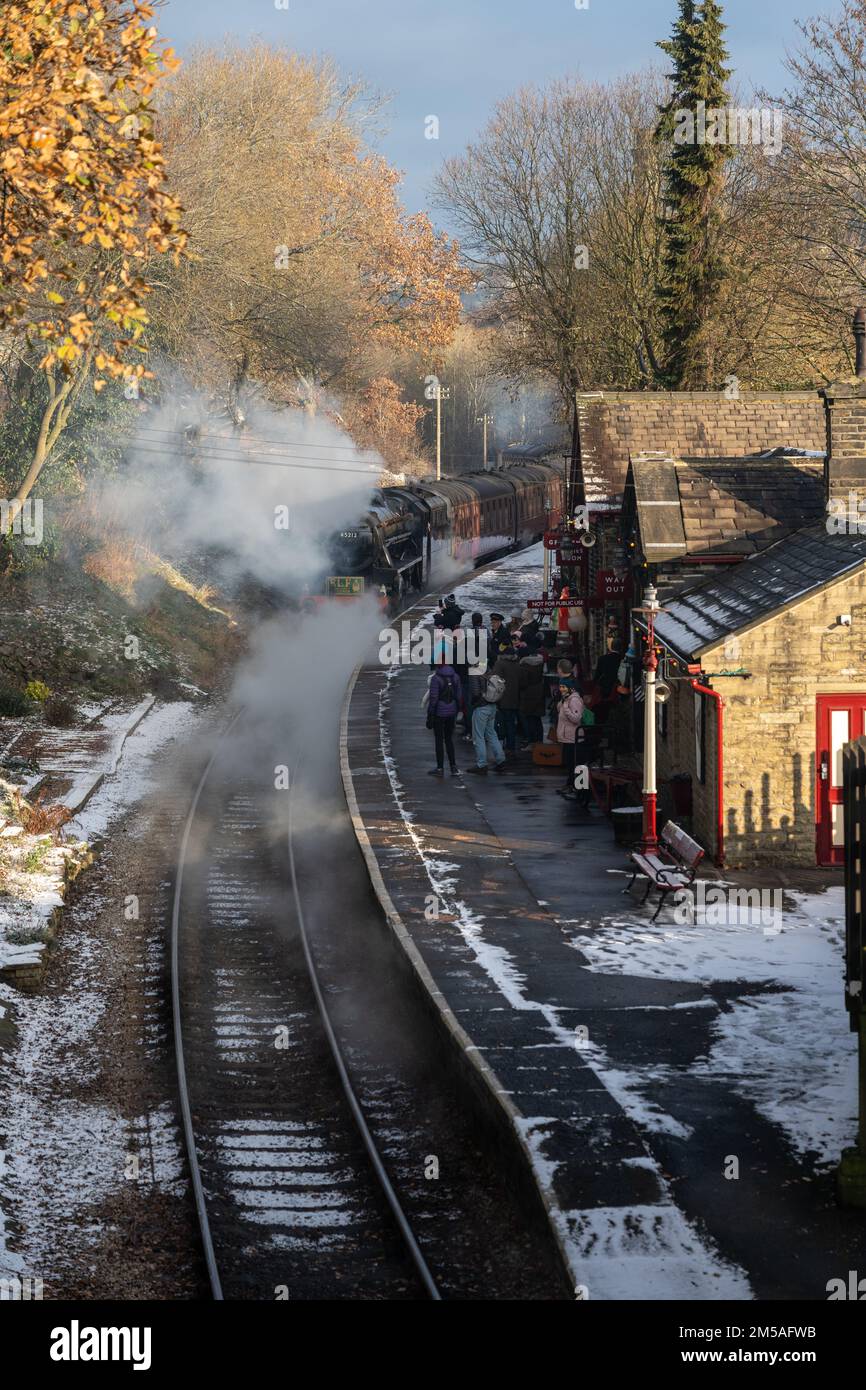 The Elf express at Keighley and Worth Valley railway Stock Photo - Alamy