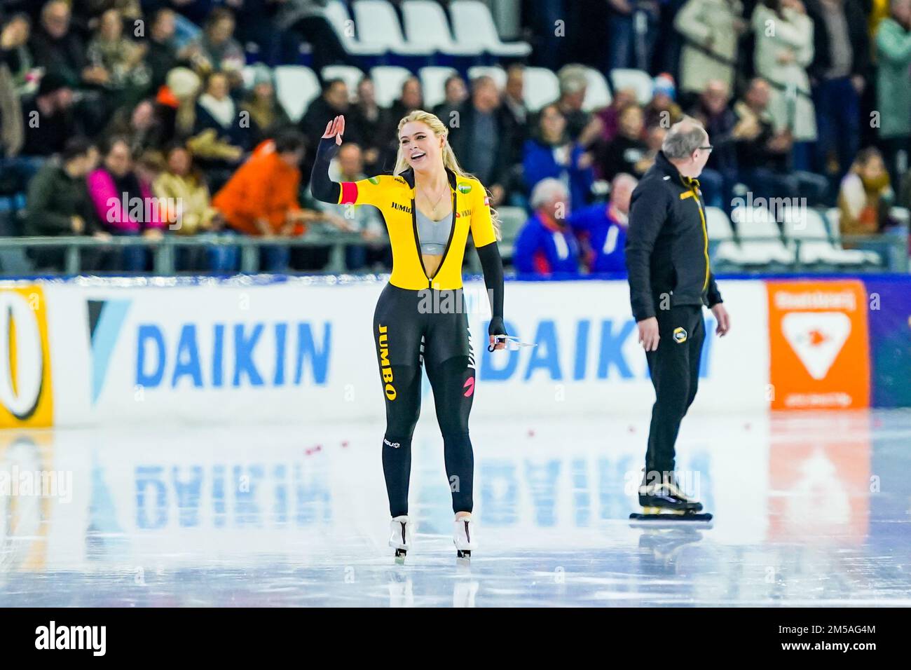 HEERENVEEN, NETHERLANDS - DECEMBER 27: Jutta Leerdam of Team Jumbo Visma competing on the Women ...