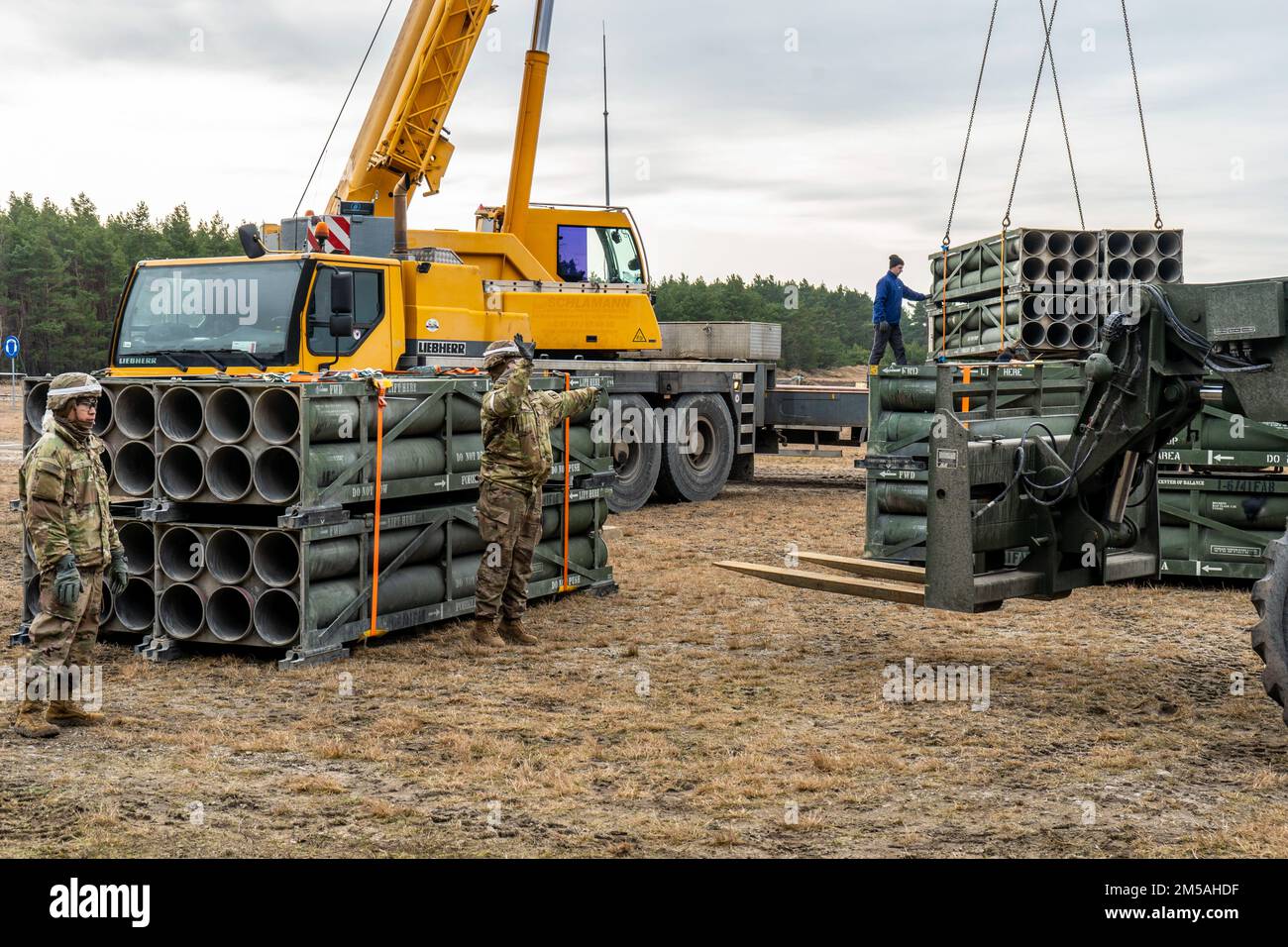 Rocket pods hi-res stock photography and images - Alamy