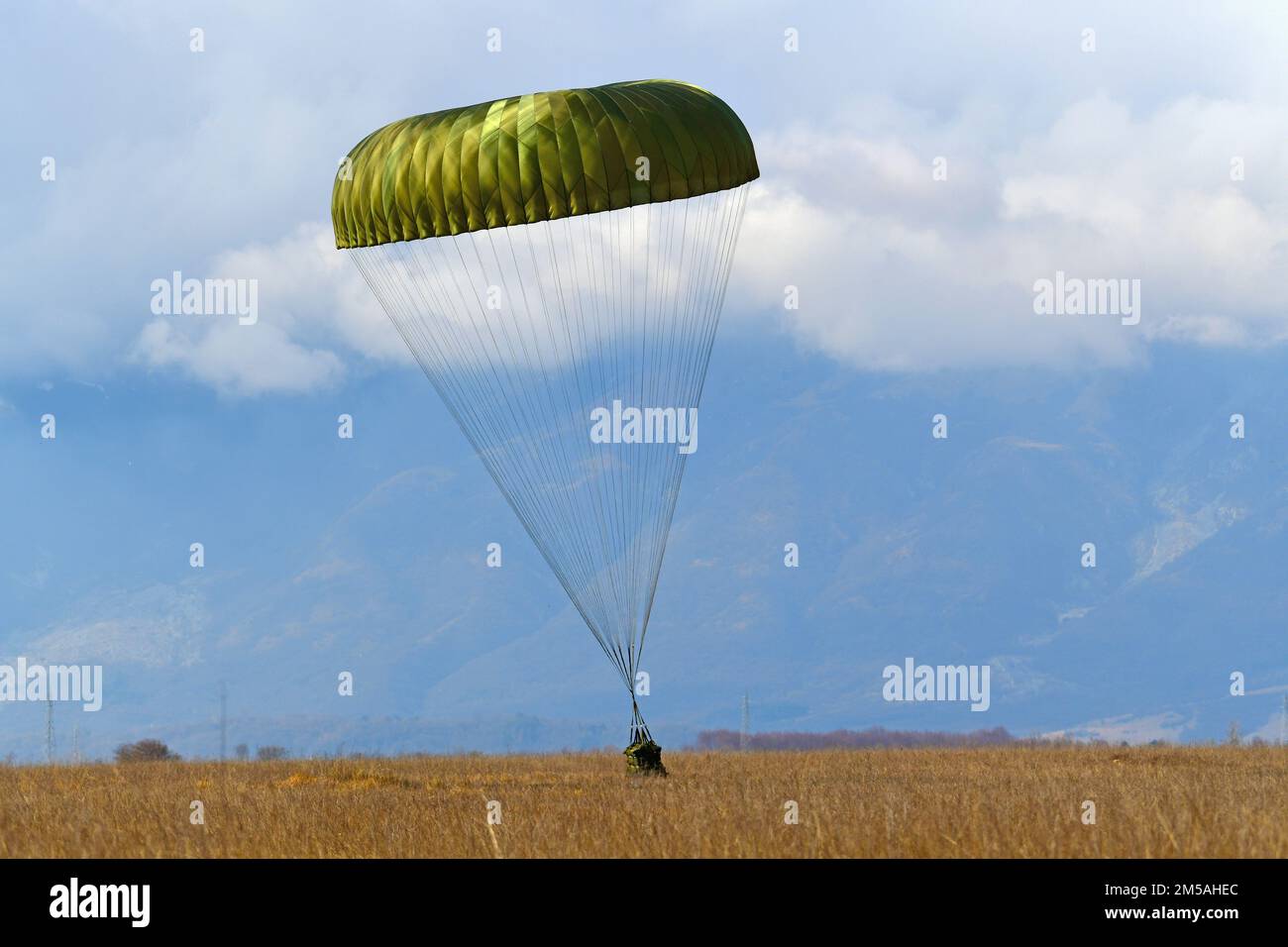 U.S. Army jumpmasters assigned to the 2nd Battalion, 503rd Parachute ...