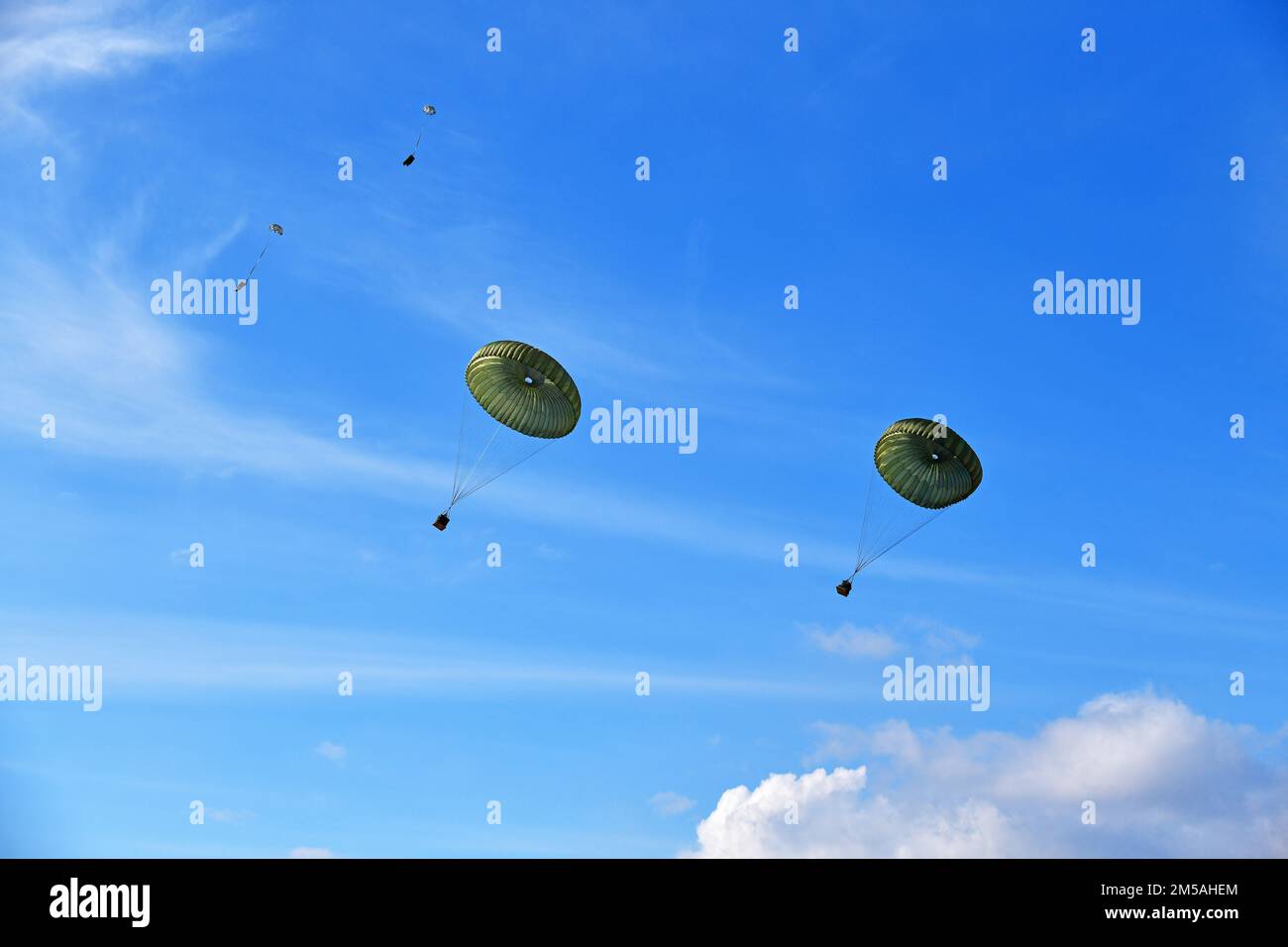 U.S. Army jumpmasters assigned to the 2nd Battalion, 503rd Parachute ...