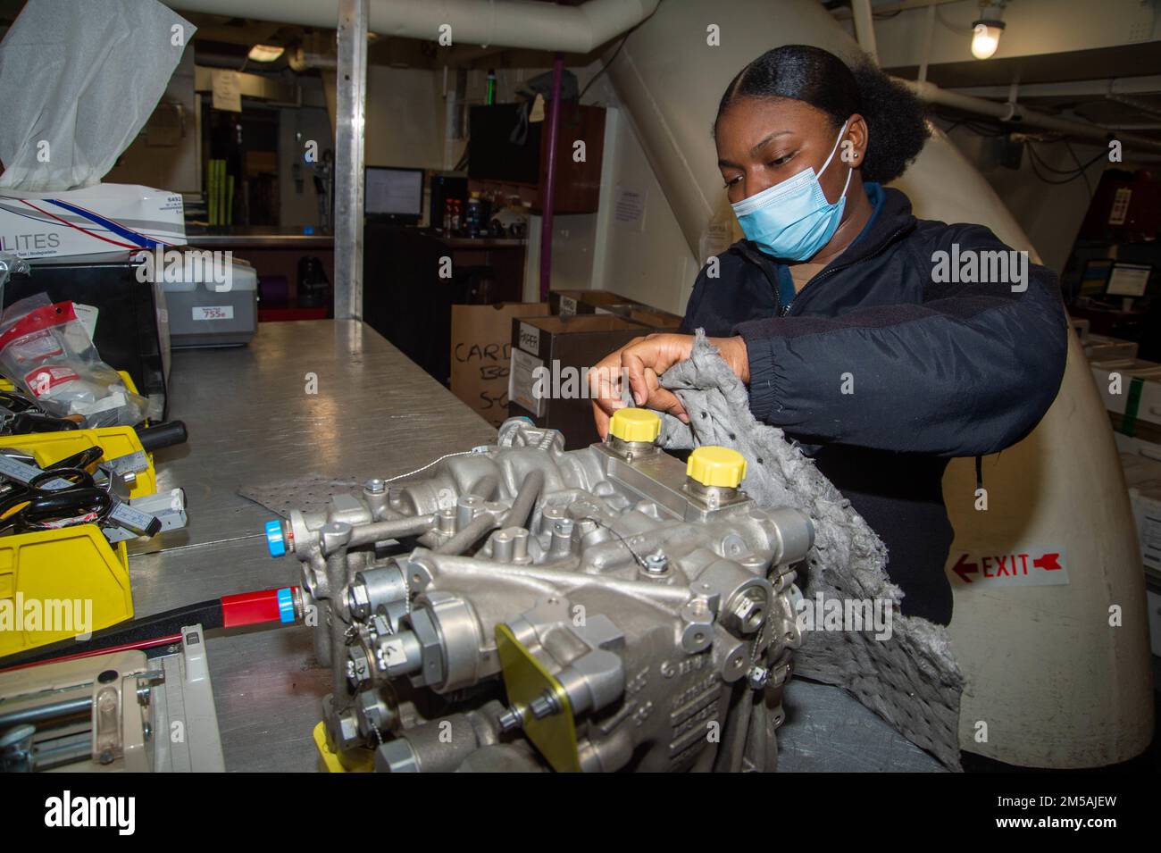 220216-N-TO573-1067 MEDITERRANEAN SEA (Feb. 16, 2022) Logistics ...