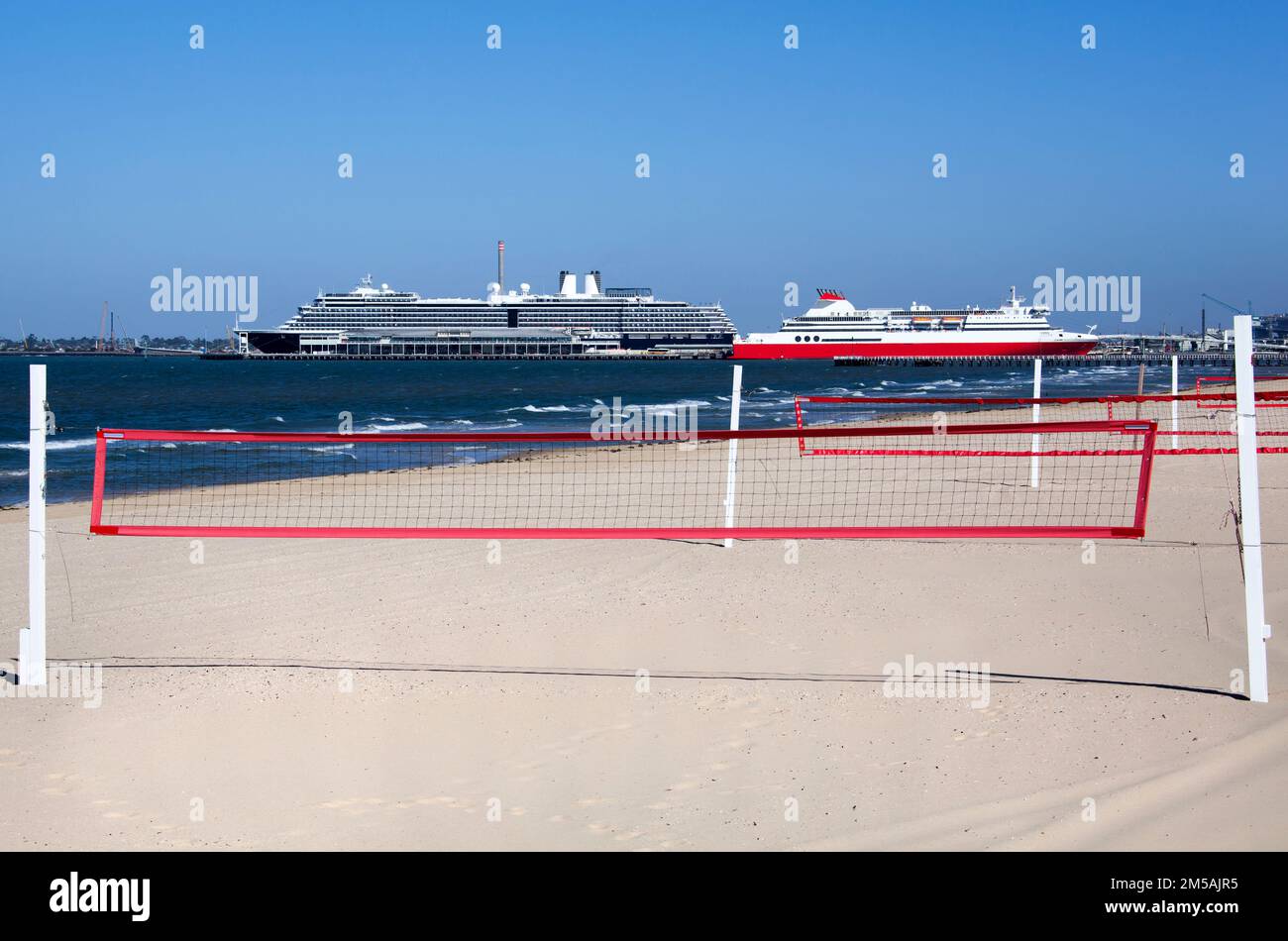 The view of volleyball nets on Melbourne city beach and cruise ships in ...