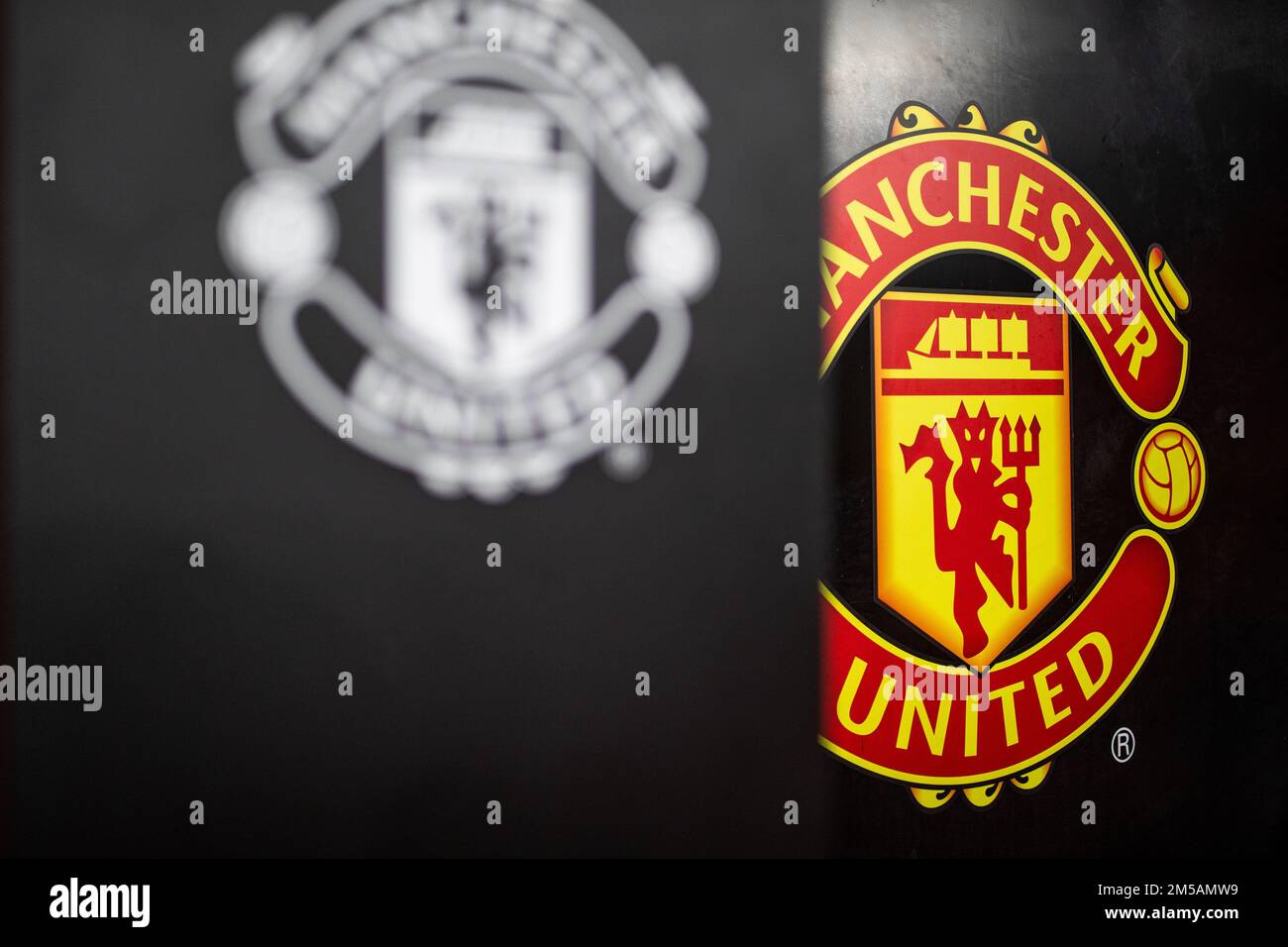 Manchester United Logo Wallpaper 2022