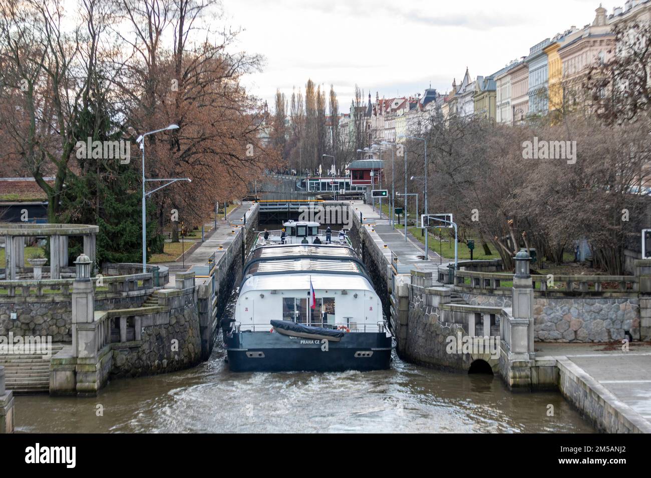 Prague, city, town, building, river Vltava, statue, floodgate, sluice ...