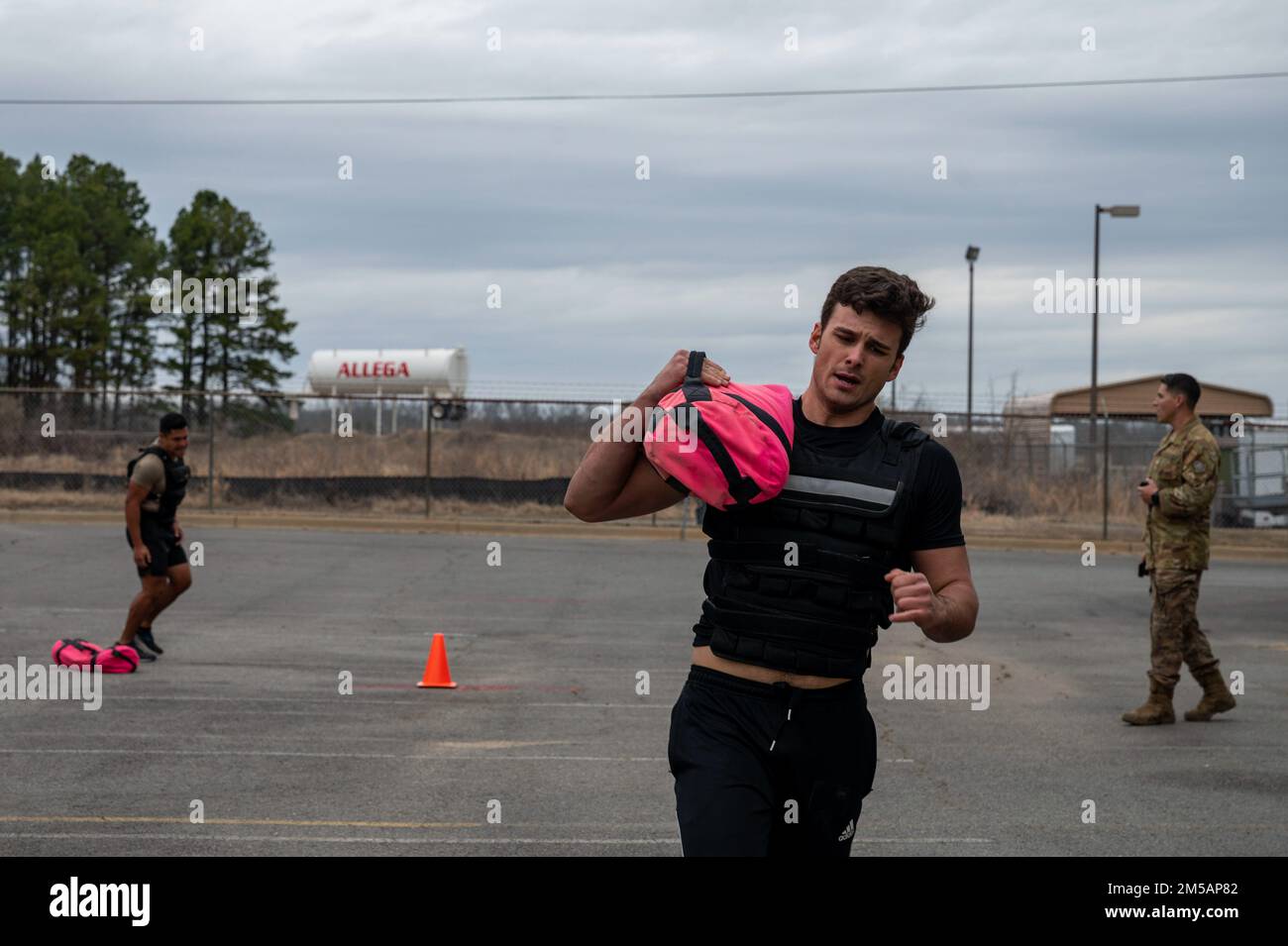 A delayed entry program member performs the ‘Gruseter,’ a component of ...