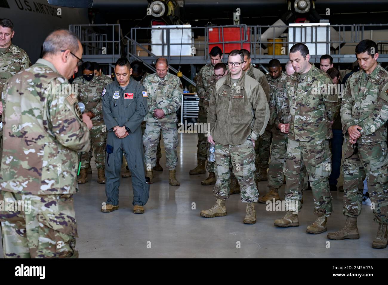 165th airlift wing hi-res stock photography and images - Alamy