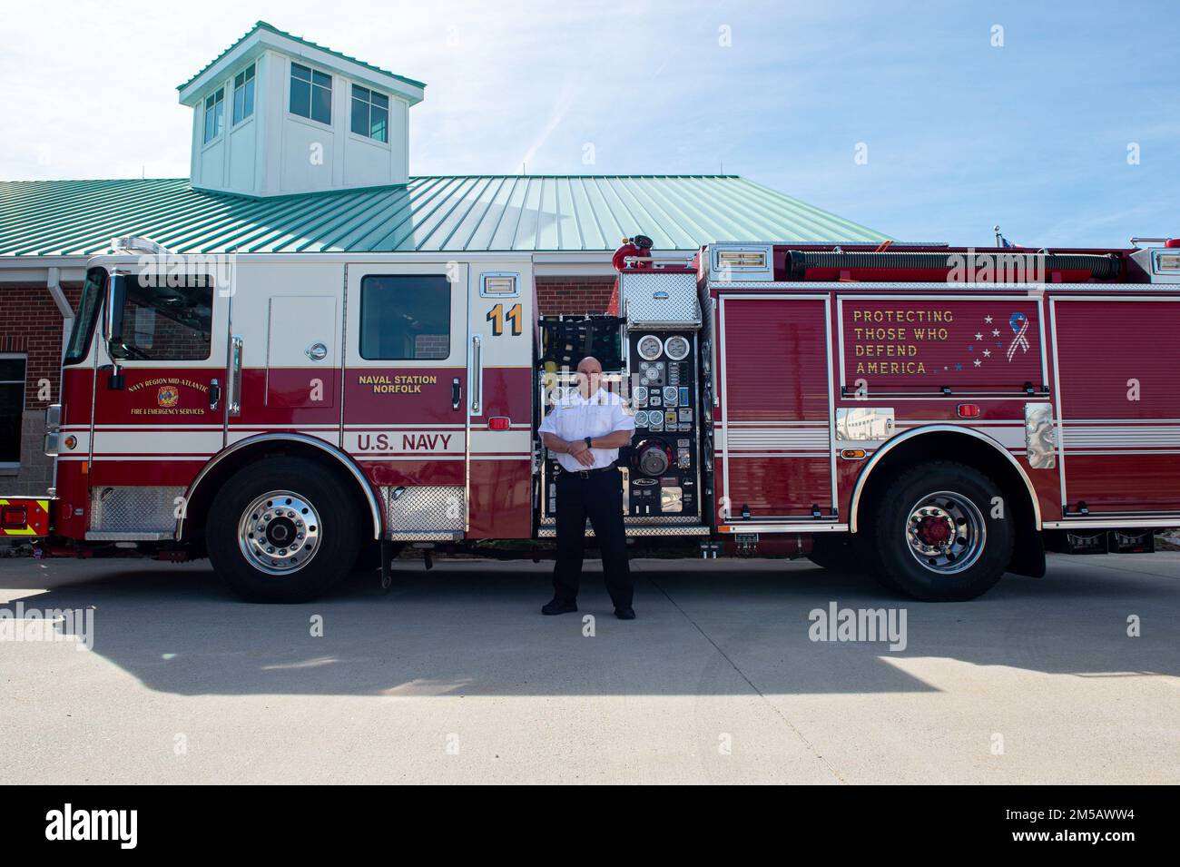 220217-N-MY760-1001 NAVAL STATION NORFOLK (Feb. 17, 2022) District Fire ...