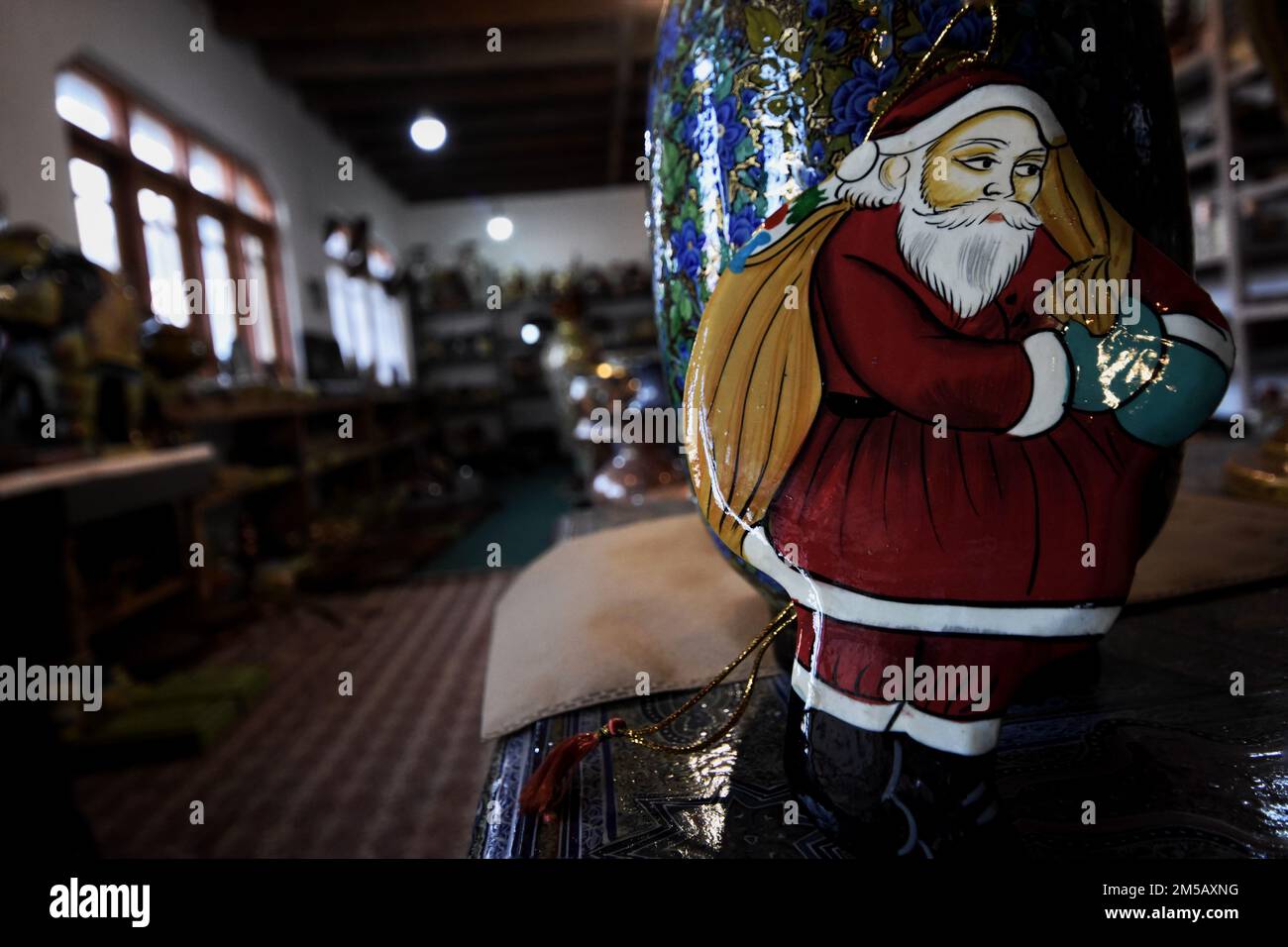 Paper mache at a workshop ahead of Christmas in Srinagar, Indian ...