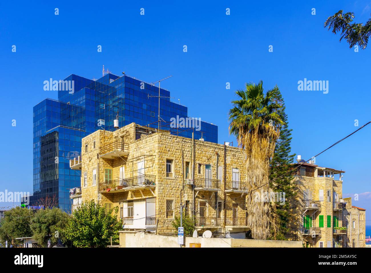 Haifa stone hi-res stock photography and images - Alamy
