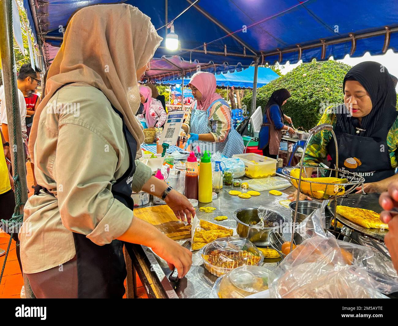Mueang, Phuket Island, Thailand, Muslim Women Selling Thai Street Food ...