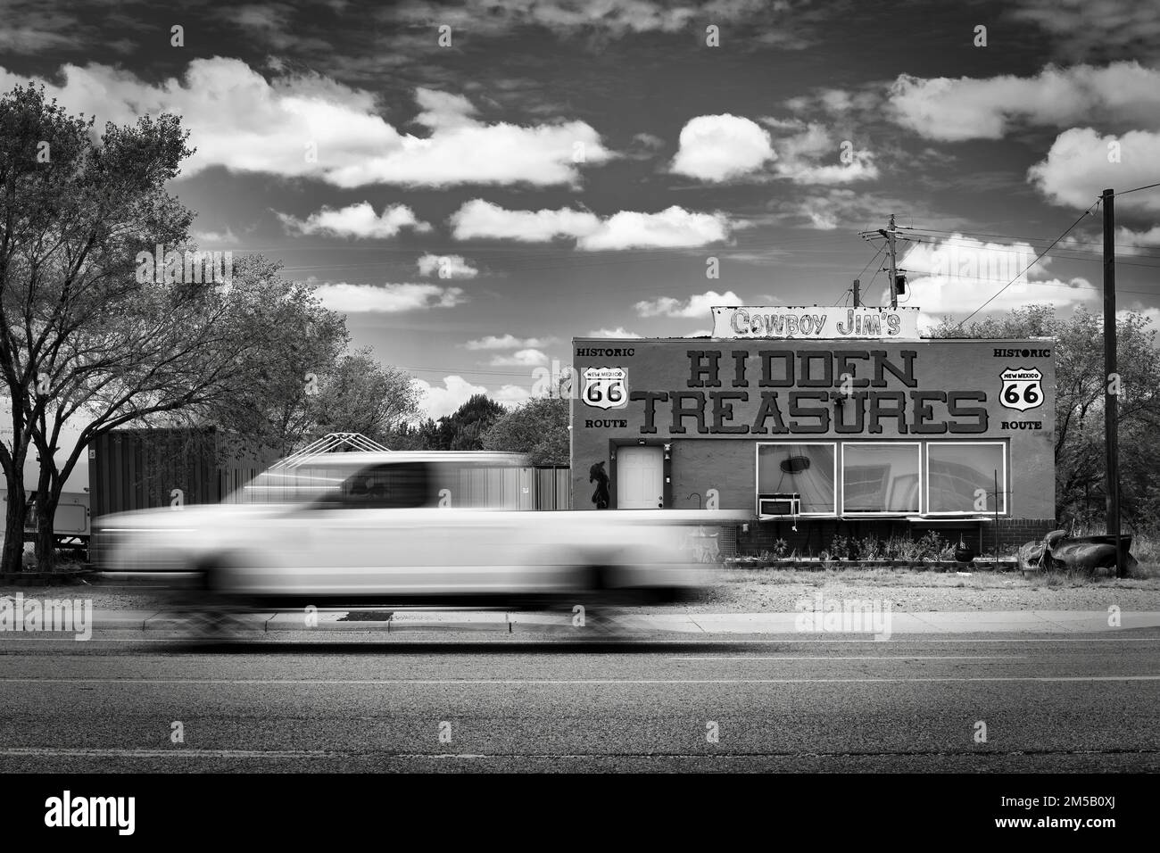 A sunny summer day at Cowboy Jim's Hidden Treasures on Route 66 in ...