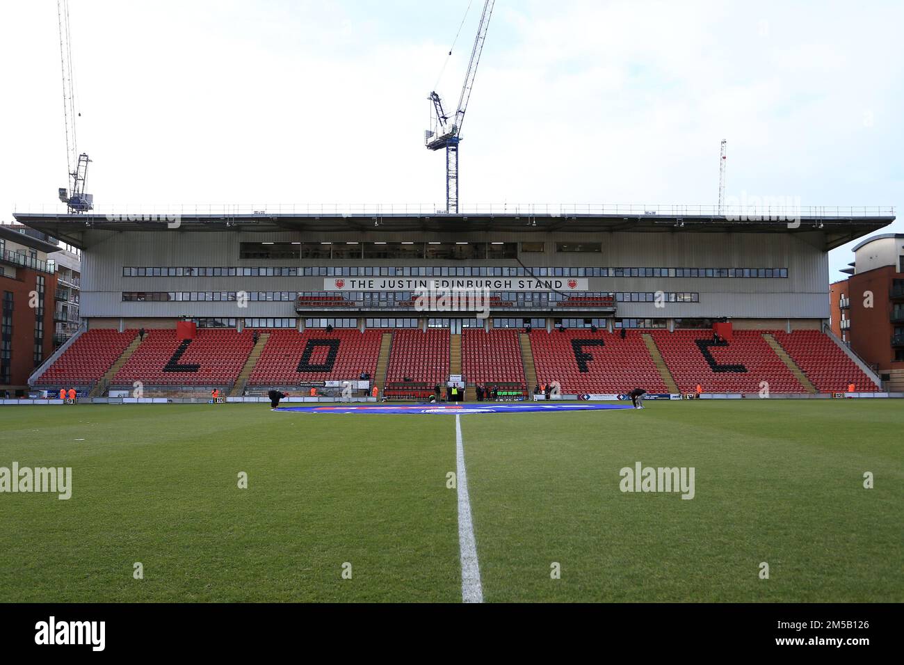 Justin edinburgh stand hi-res stock photography and images - Alamy