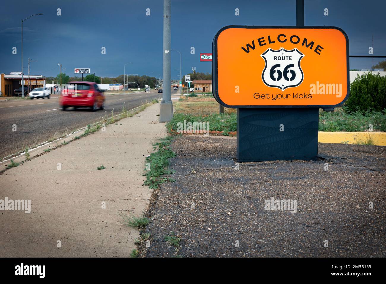 A welcome sign along historic Route 66 in Tucumcari, New Mexico Stock ...