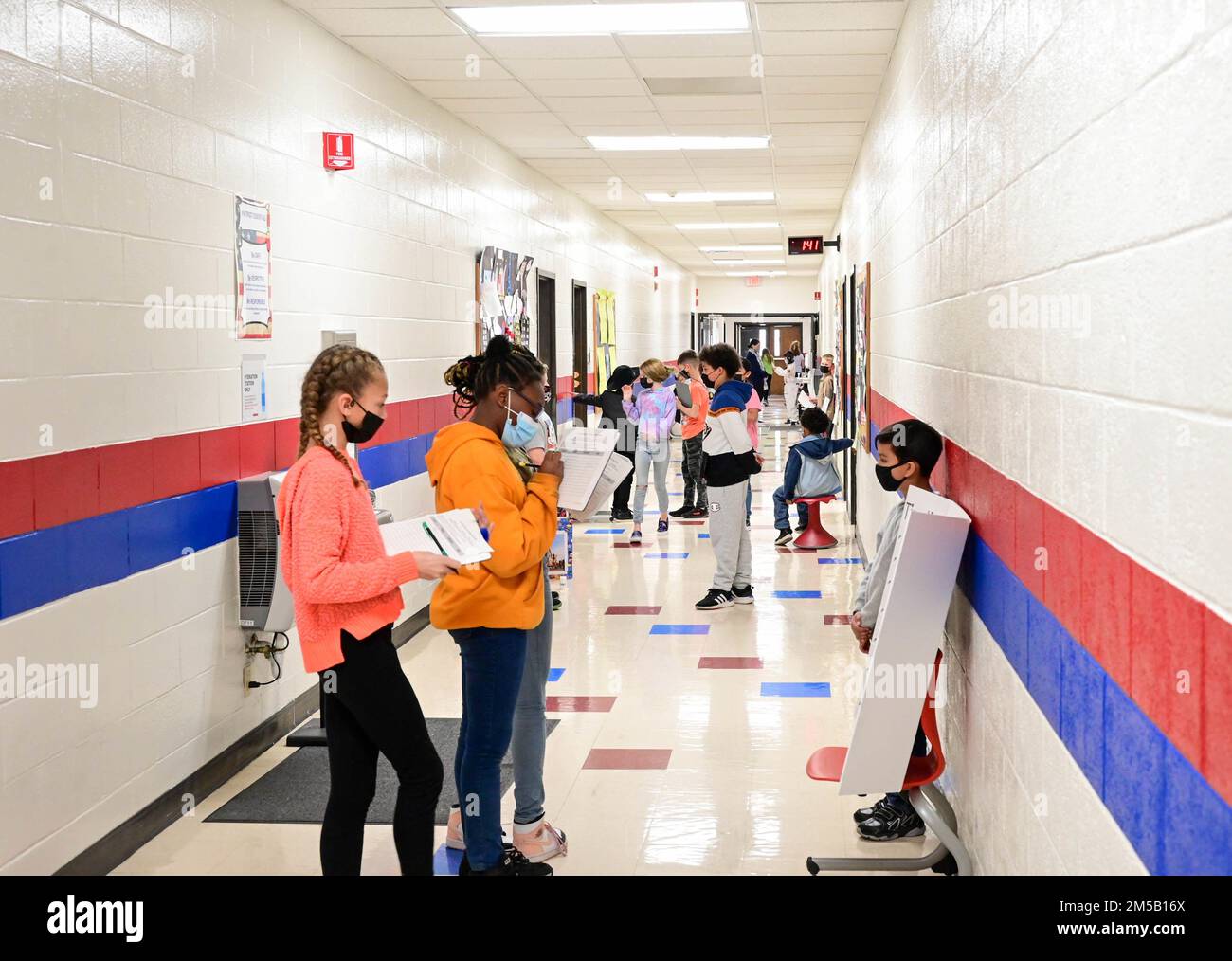 Students of C.C. Pinckney Elementary School fill the hallways to meet ...