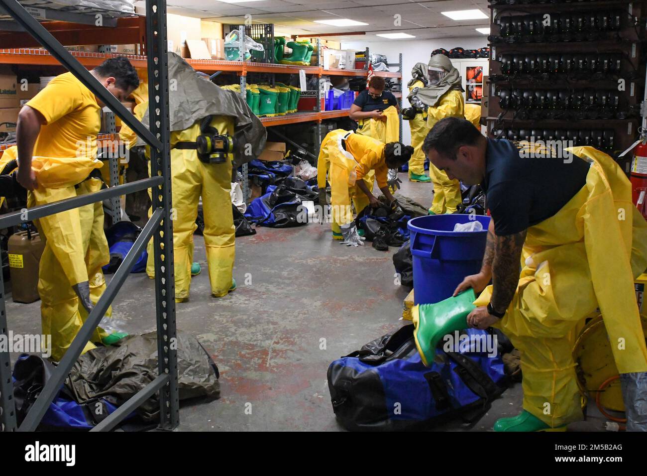 Sailors from Navy Medicine Readiness and Training Command Pearl Harbor ...