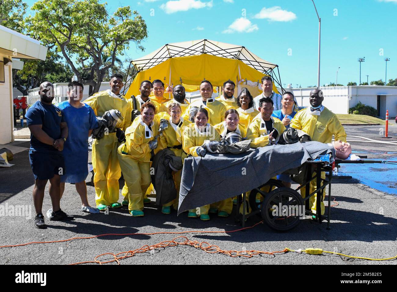 First receiver operations hi-res stock photography and images - Alamy
