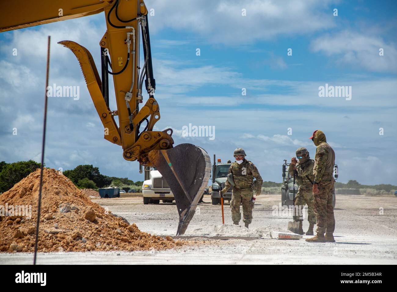 554th red horse squadron hi-res stock photography and images - Alamy