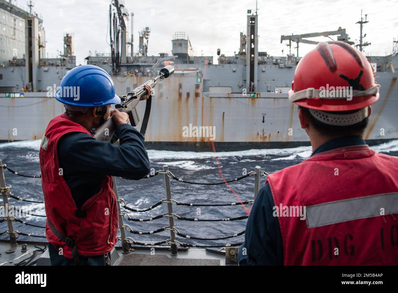 SOUTH CHINA SEA (Feb. 18, 2022) Gunner’s Mate 2nd Class Adam Espindula ...