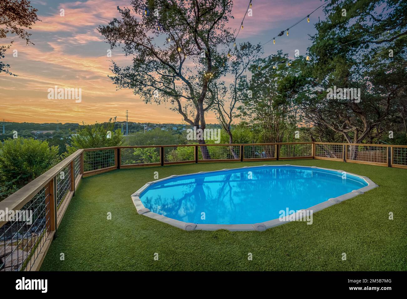 American luxury house sunset hi-res stock photography and images - Alamy