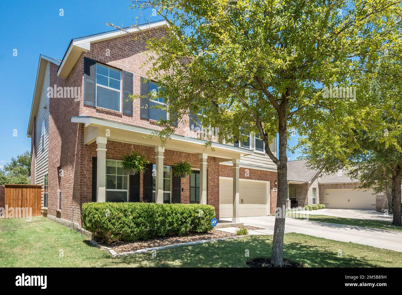 the front view of a home Stock Photo - Alamy