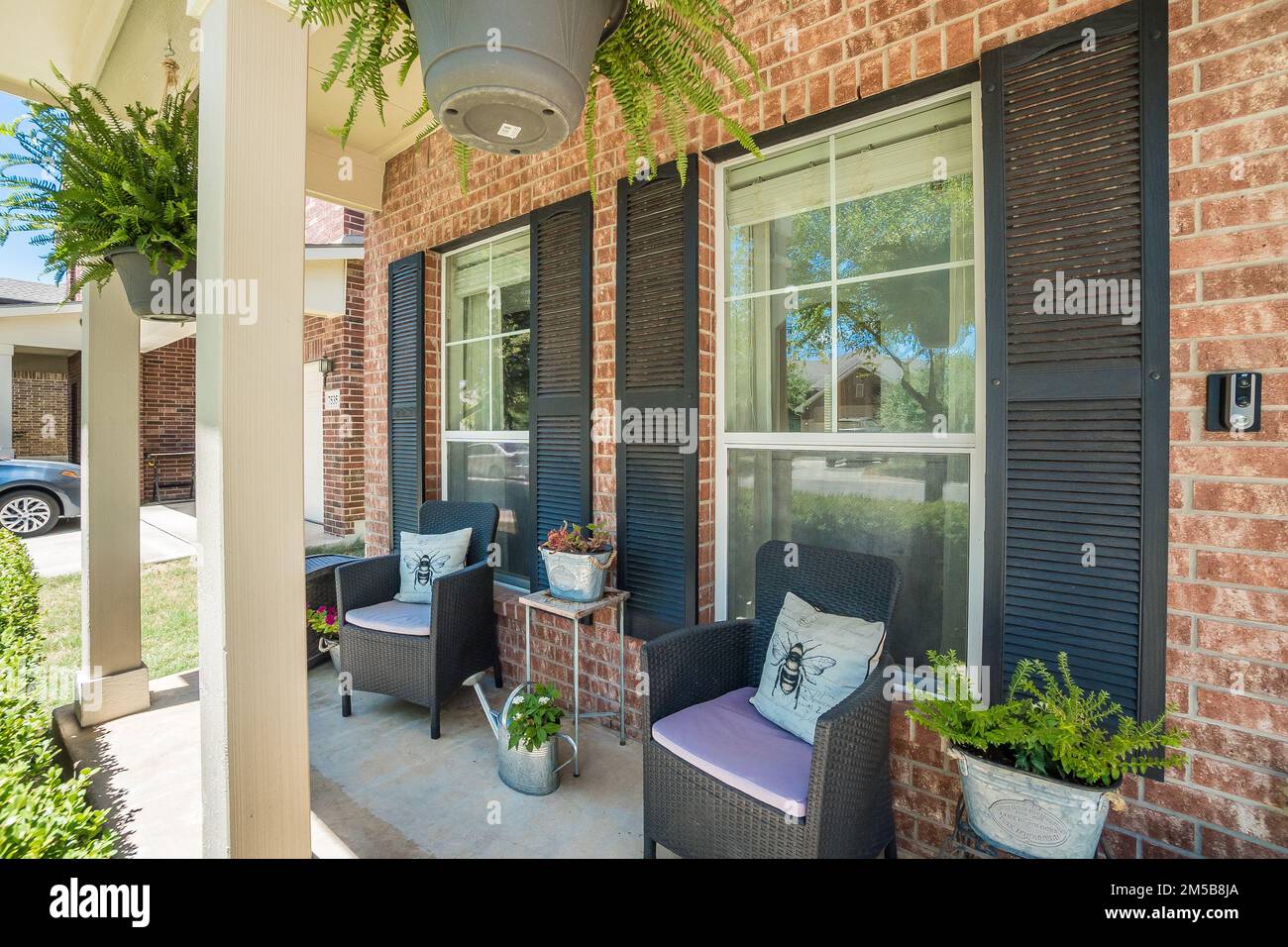 the front view of a home Stock Photo - Alamy