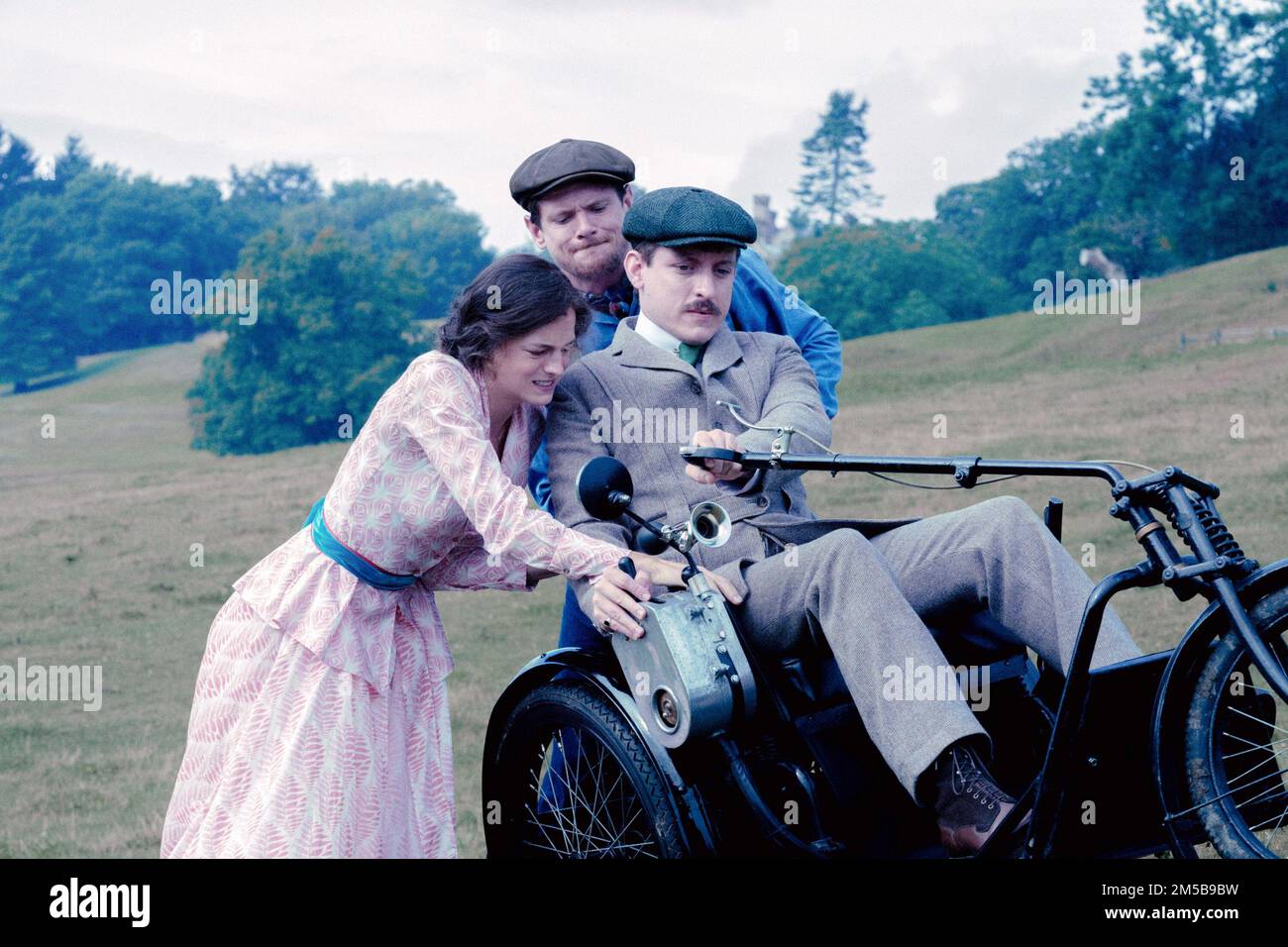 LADY CHATTERLEY'S LOVER, from left: Emma Corrin, Jack O'Connell ...