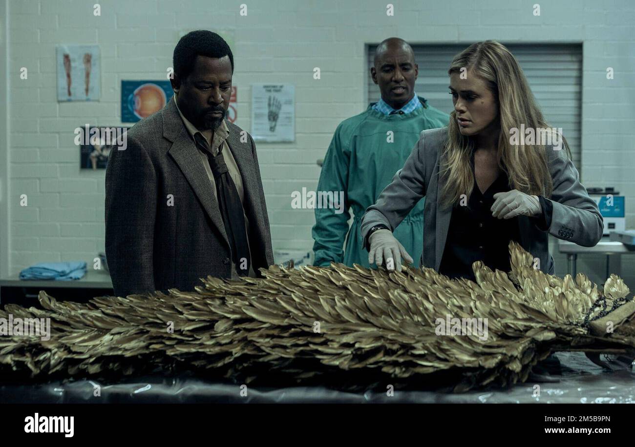 MINDCAGE, foreground from left: Martin Lawrence, Melissa Roxburgh, 2022 ...