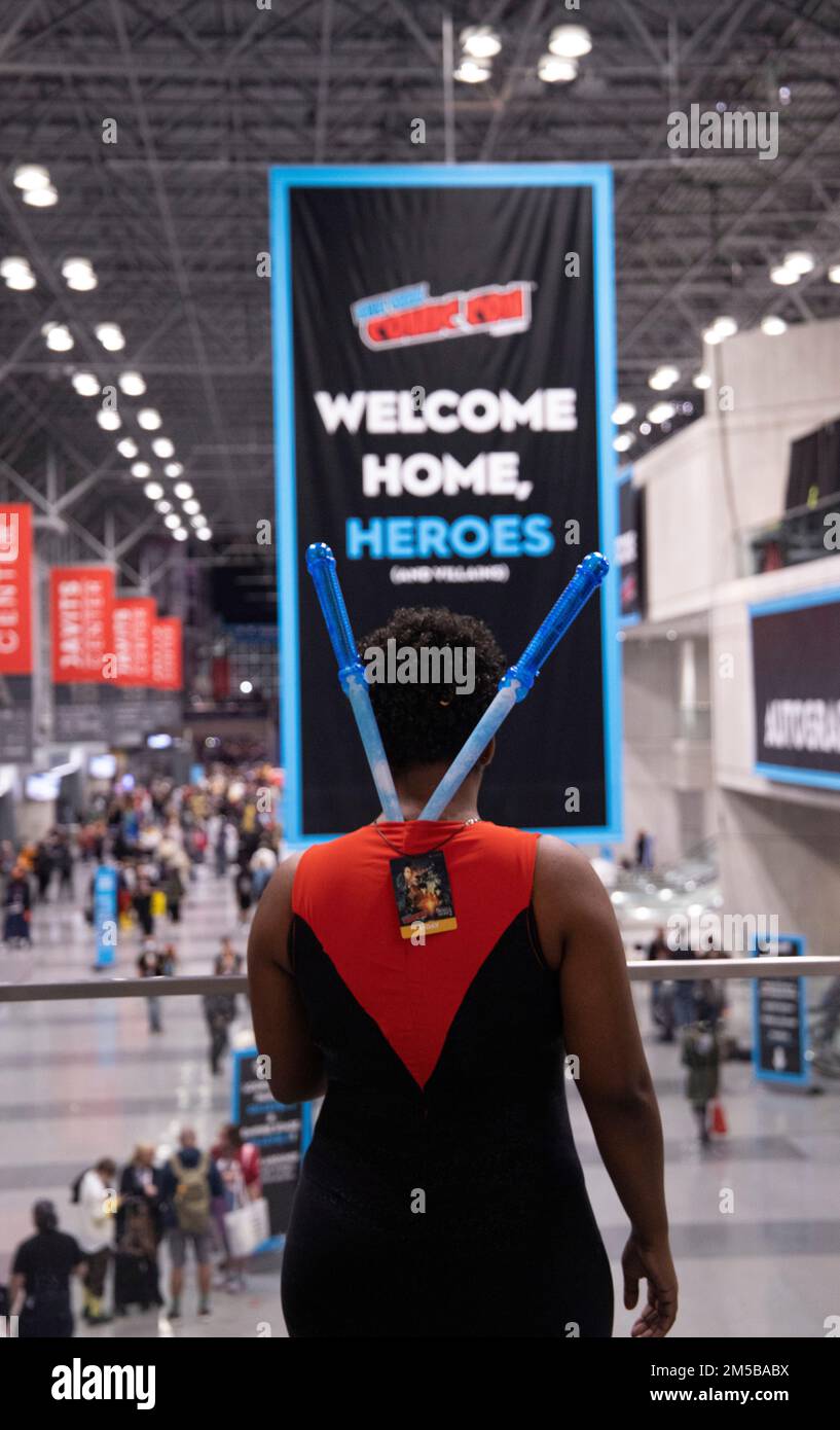 New York, USA. 08th Oct, 2022. New York Comic Con scenes, cosplayers at ...