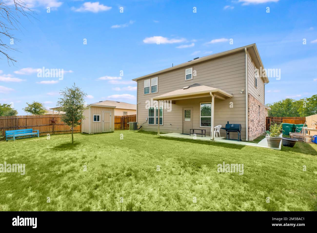a home back yard Stock Photo - Alamy
