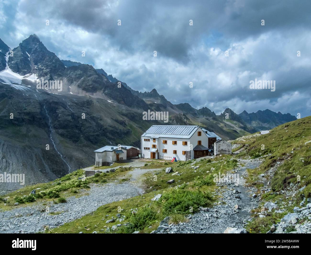 Wiesbadener hut mountain refuge hi-res stock photography and images - Alamy